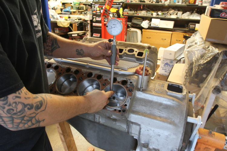 How to select the proper pistons for a vintage engine