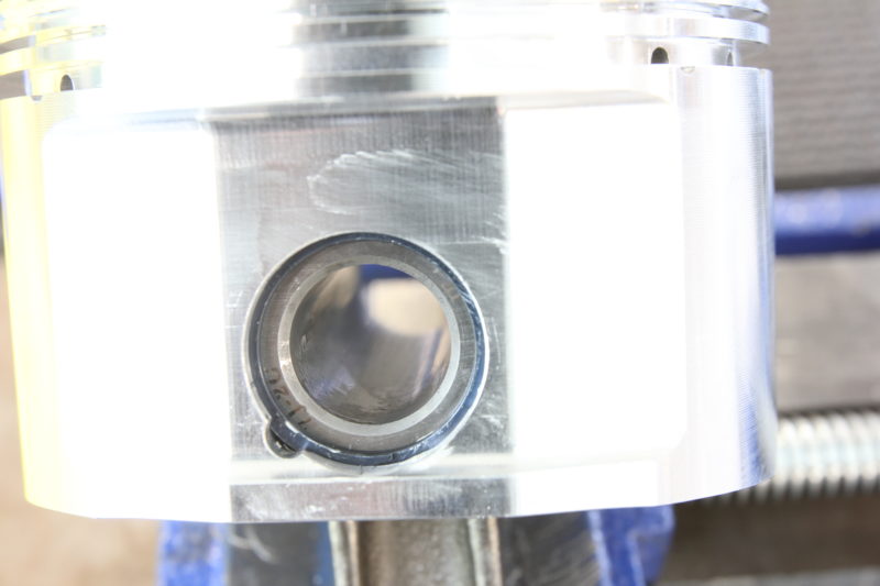 How to select the proper pistons for a vintage engine