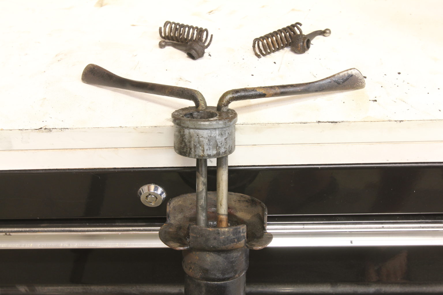 How to Rebuild a Model A Two-Tooth Steering Box